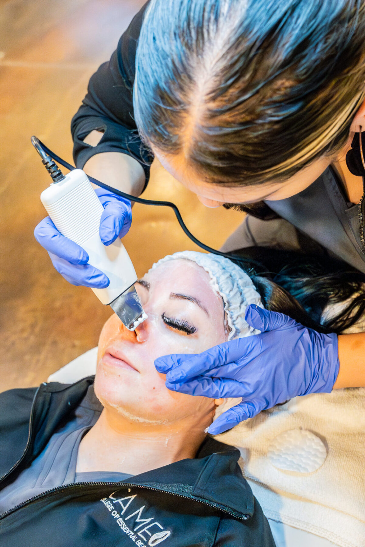 The Benefits Of Ultrasonic Dermasound Facial Treatment