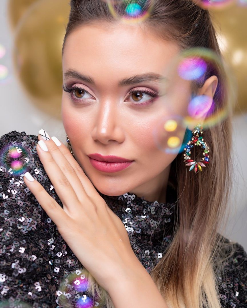 Makeup Last All Day: Tips And Tricks For A Long-Lasting Look