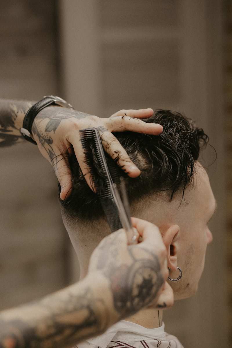 Hair Cutting Techniques: 6 Methods Every Stylist Should Know